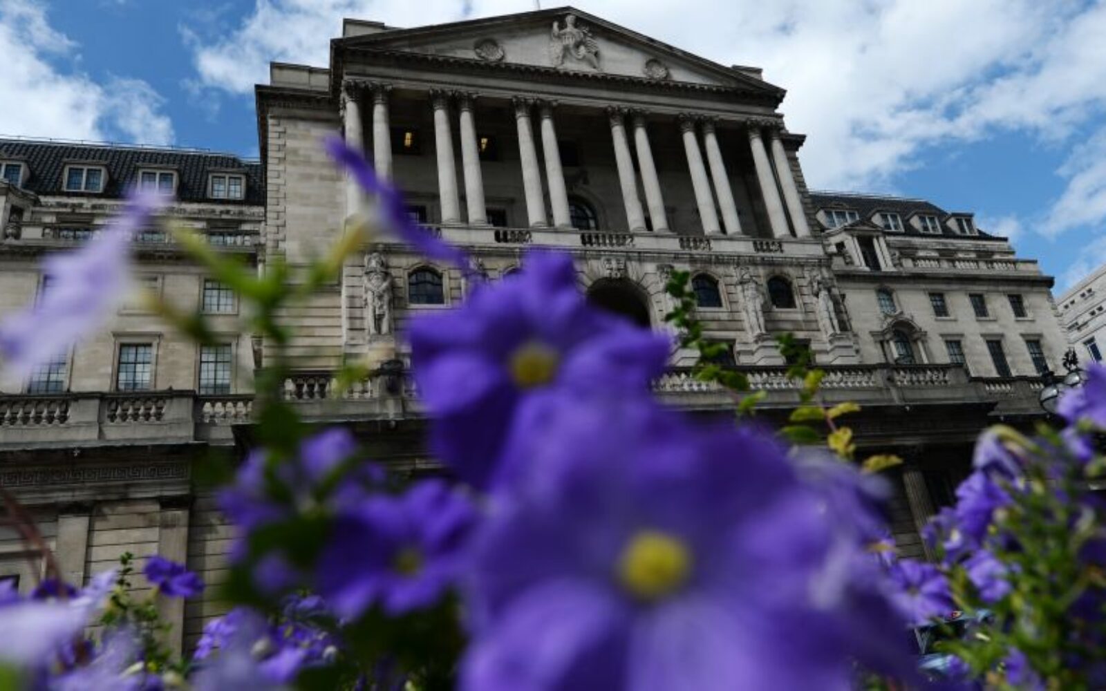 Bank of England pomogla nacistima prodati čehoslovačko zlato - Poslovni ...