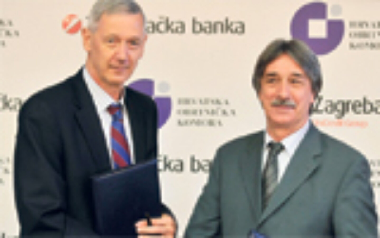 HOK i Zaba daju kartice obrtnicima - Poslovni dnevnik