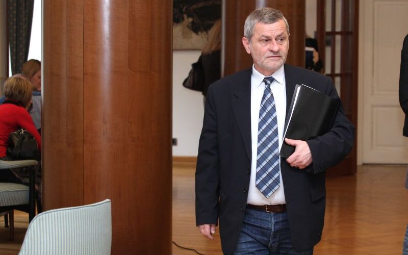 'Prodaja Croatia osiguranja i HPB-a skandal prve vrste' - Poslovni dnevnik