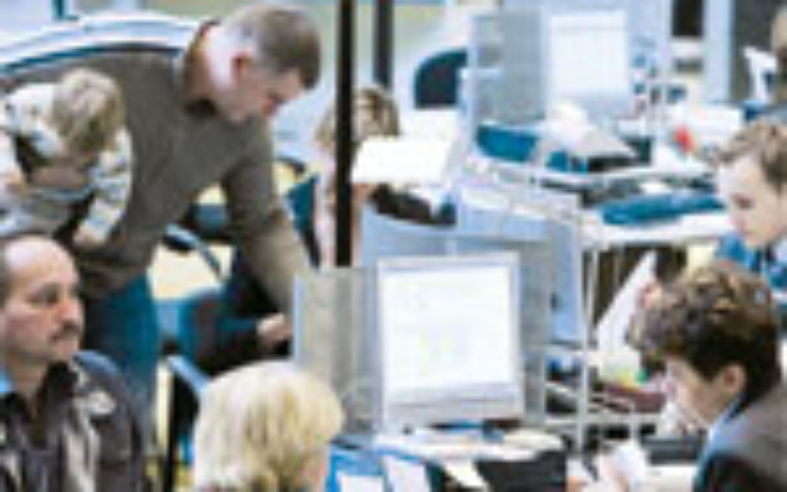 Ubrzani gospodarski rast i produbljenje deficita - Poslovni dnevnik