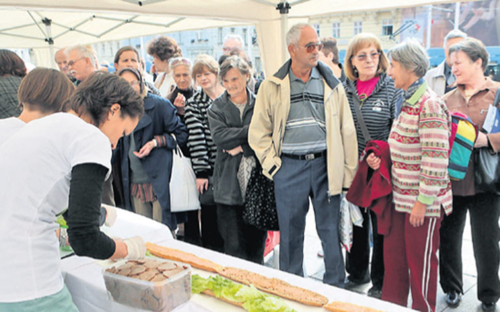 Vegetarijanski sendvič dugačak više od 15 metara - Poslovni dnevnik