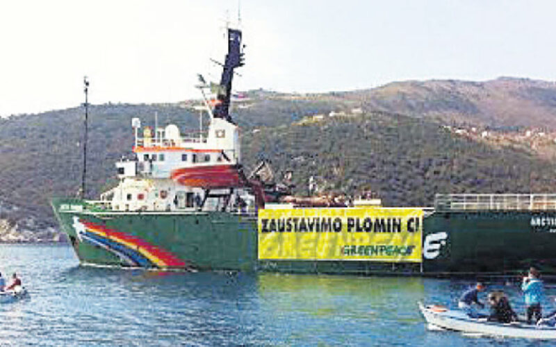 Akcija Greenpeacea protiv TE Plomin 3 - Poslovni dnevnik