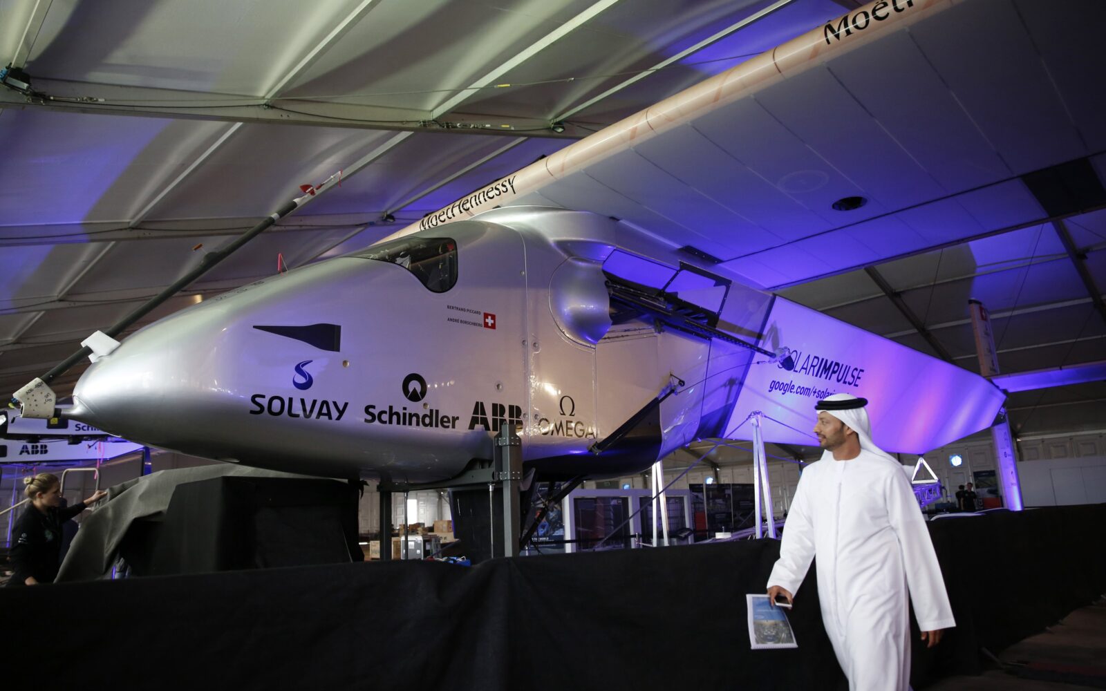 VIDEO: Solar Impulse 2 uskoro kreće na put oko svijeta - Poslovni dnevnik