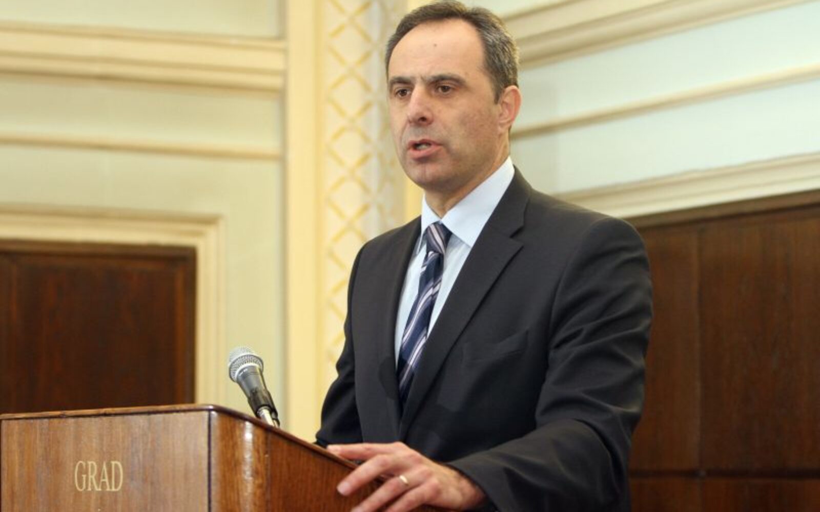 Srb: Europsku uniju financirat će hrvatski obveznici - Poslovni dnevnik