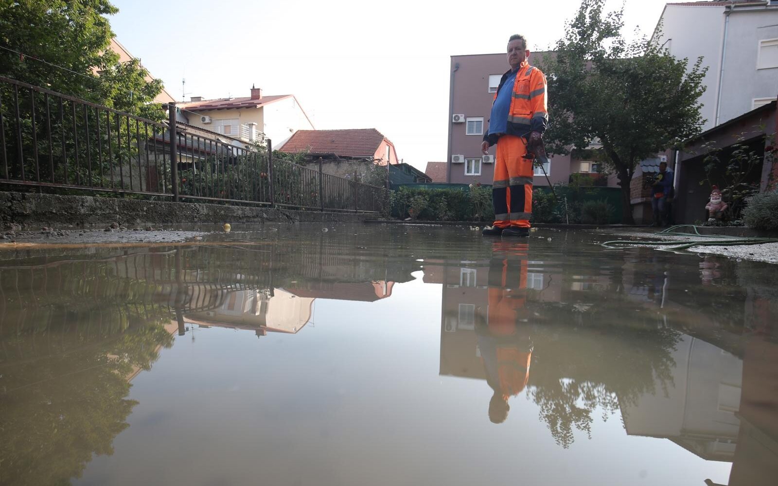 FOTO: Drama u Zagrebu: Poplavljen dio Trešnjevke, 'kao da je pala bomba' - Poslovni dnevnik