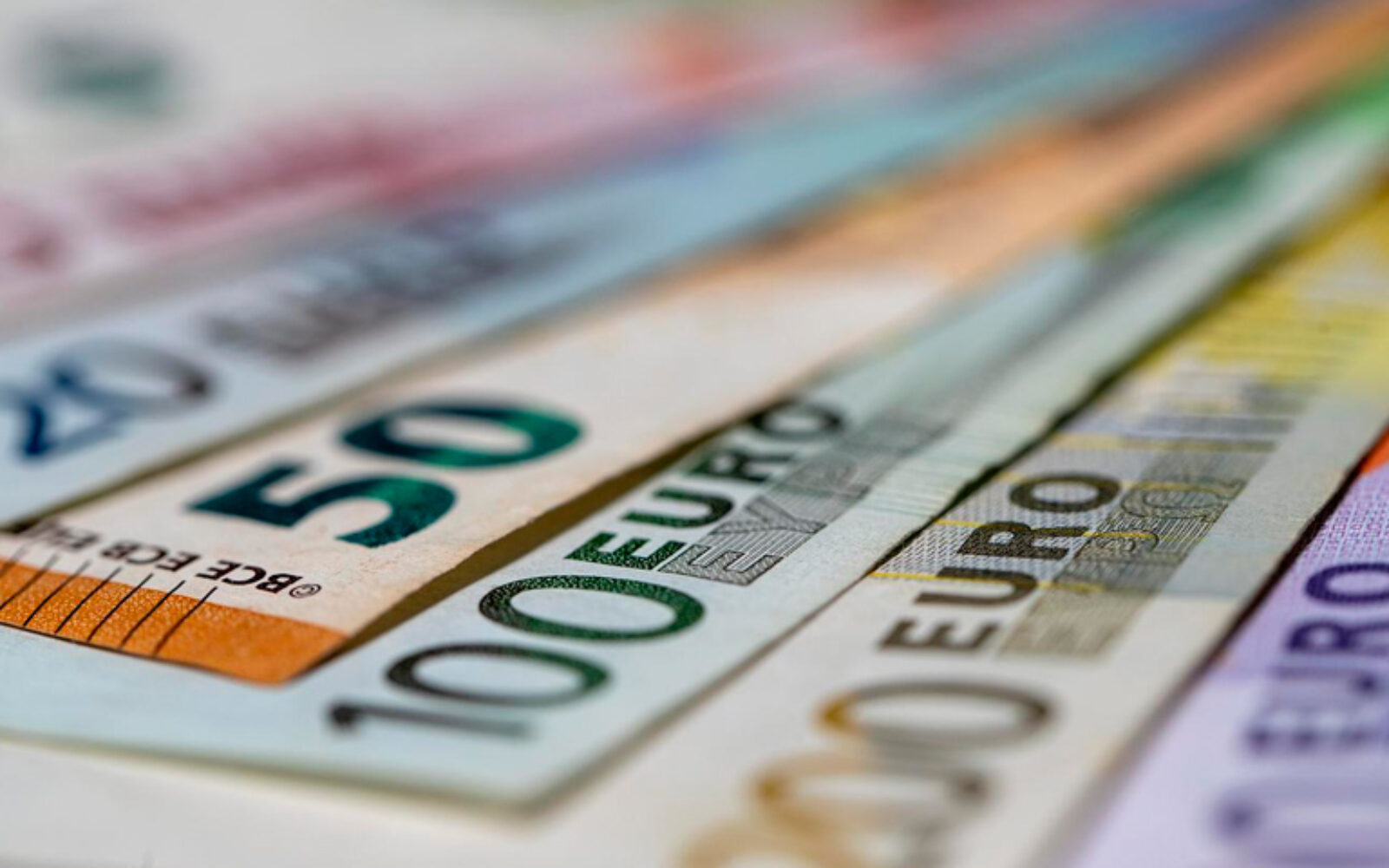 Dobrodošli u Svijet novca, novi mjesečnik Poslovnog dnevnika - Poslovni ...