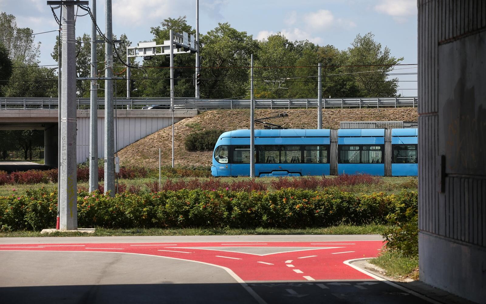 Tramvaji jednim zagrebačkim mostom neće voziti još godinu dana - Poslovni dnevnik