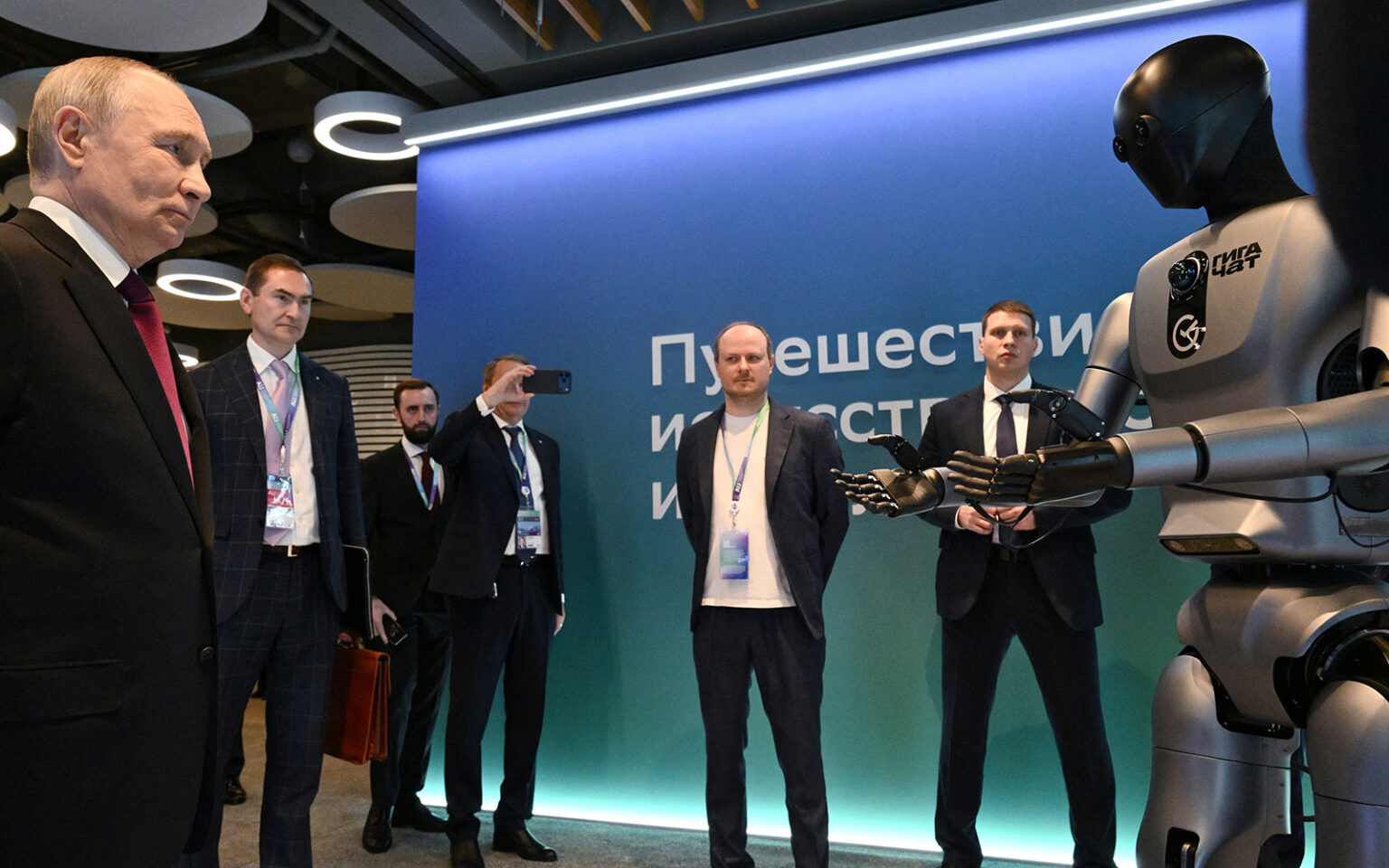 TESCREAL kao ideološki kompas suvremenog tehnološkog pejzaža ...